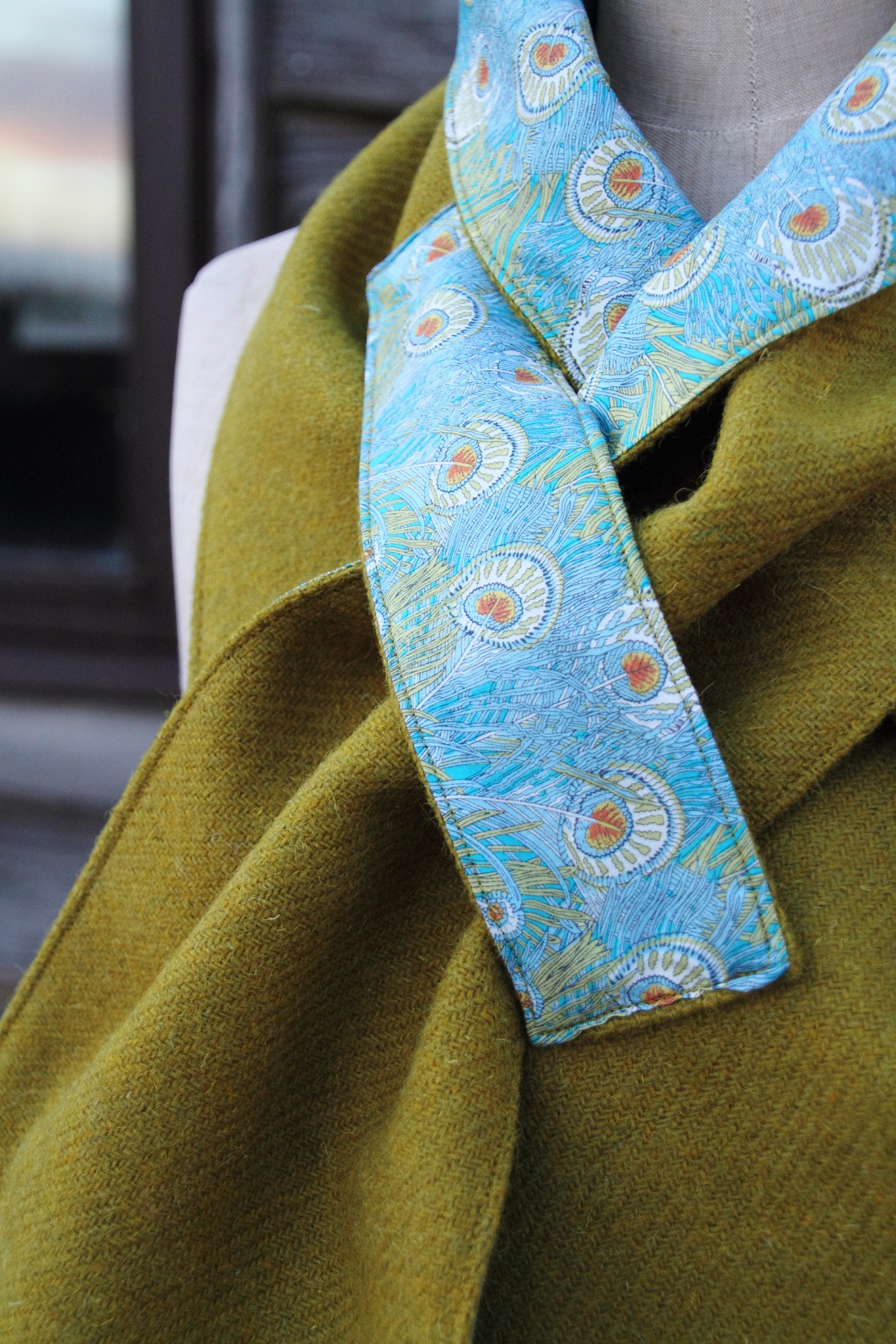 Harriet Hoot Bespoke Lime Harris Tweed Neck Wrap