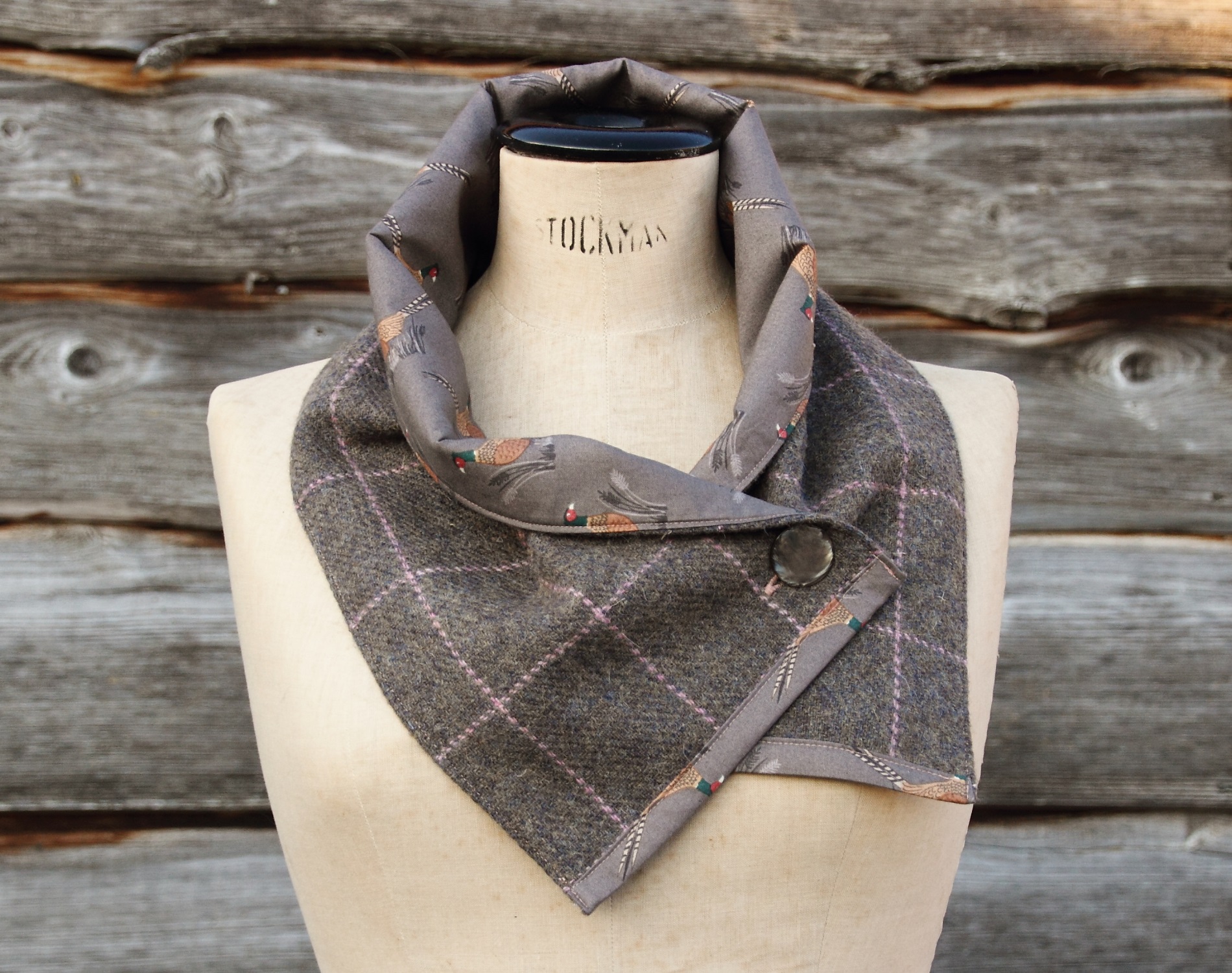 Harriet Hoot Harris Tweed Pheasant Neck Wrap